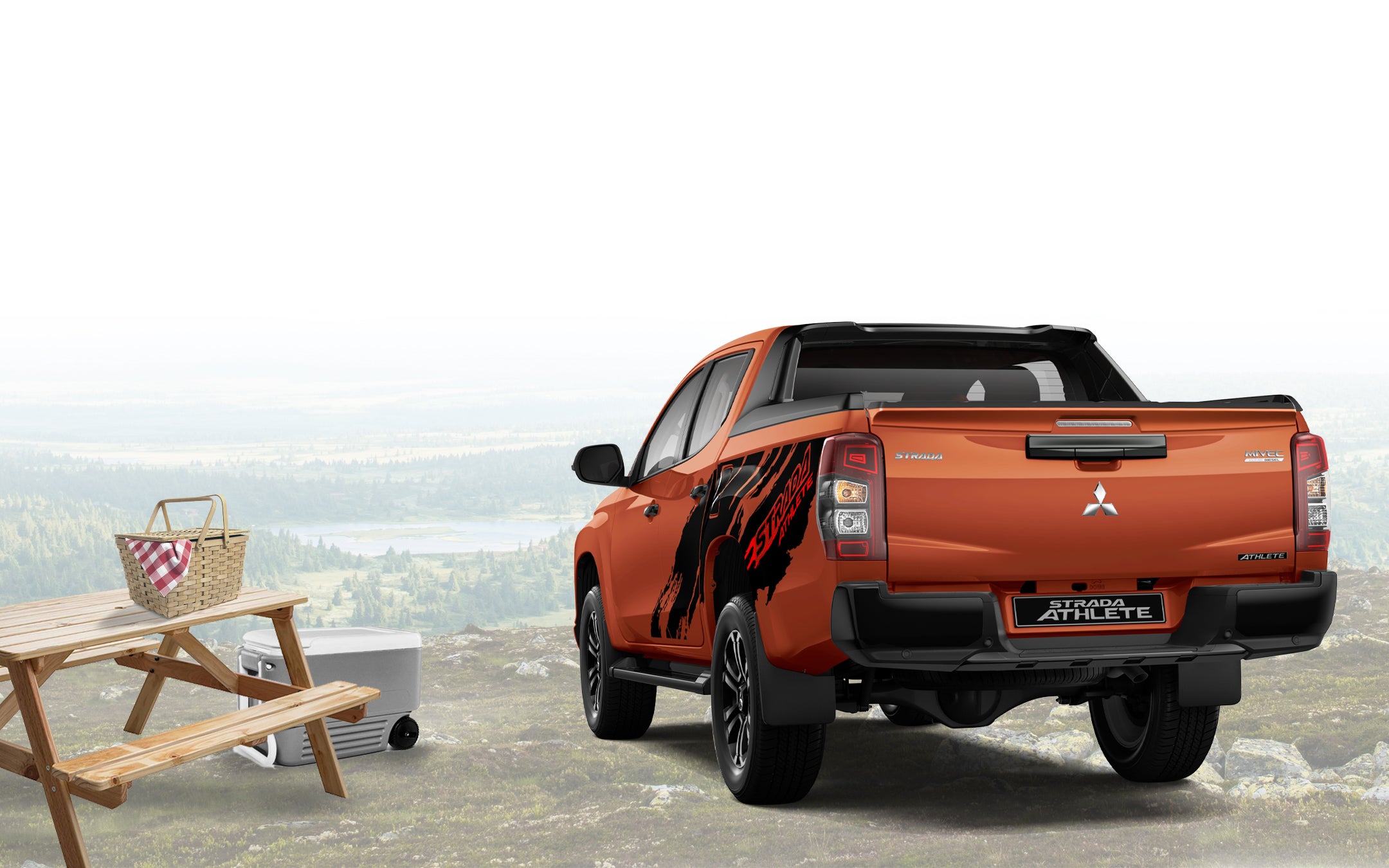 2022 Mitsubishi Strada