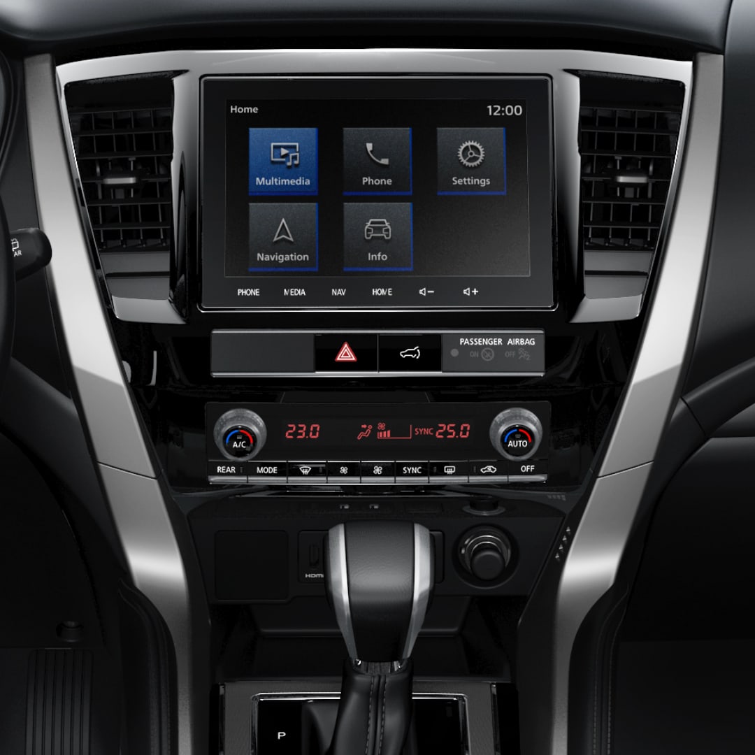 Mitsubishi Montero Sport 2022 Interior